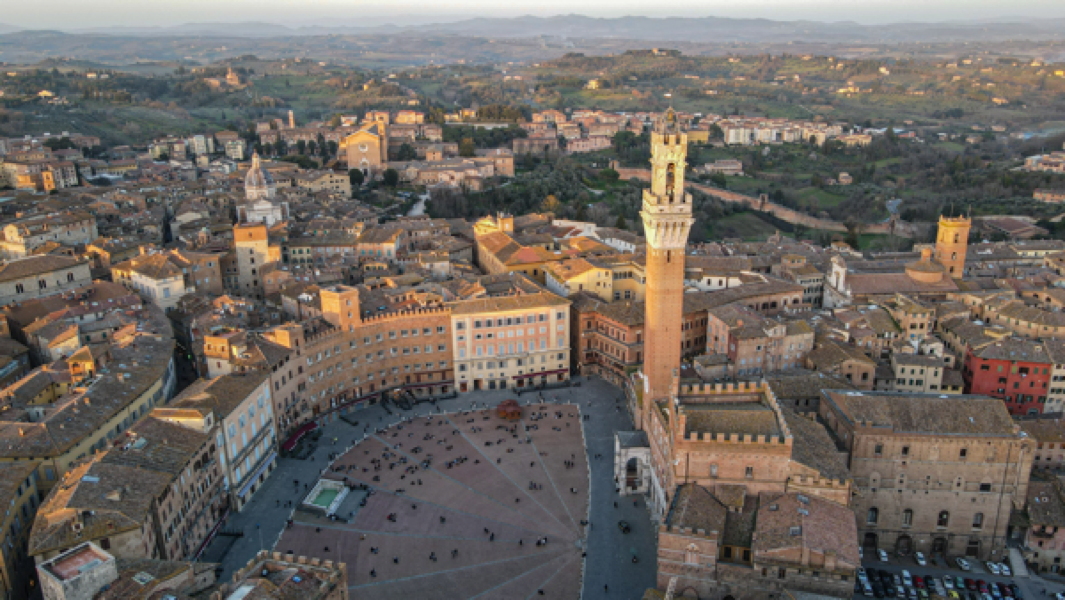 Sì, Siena è la quint'essenza della bellezza italiana | Touring Club ...